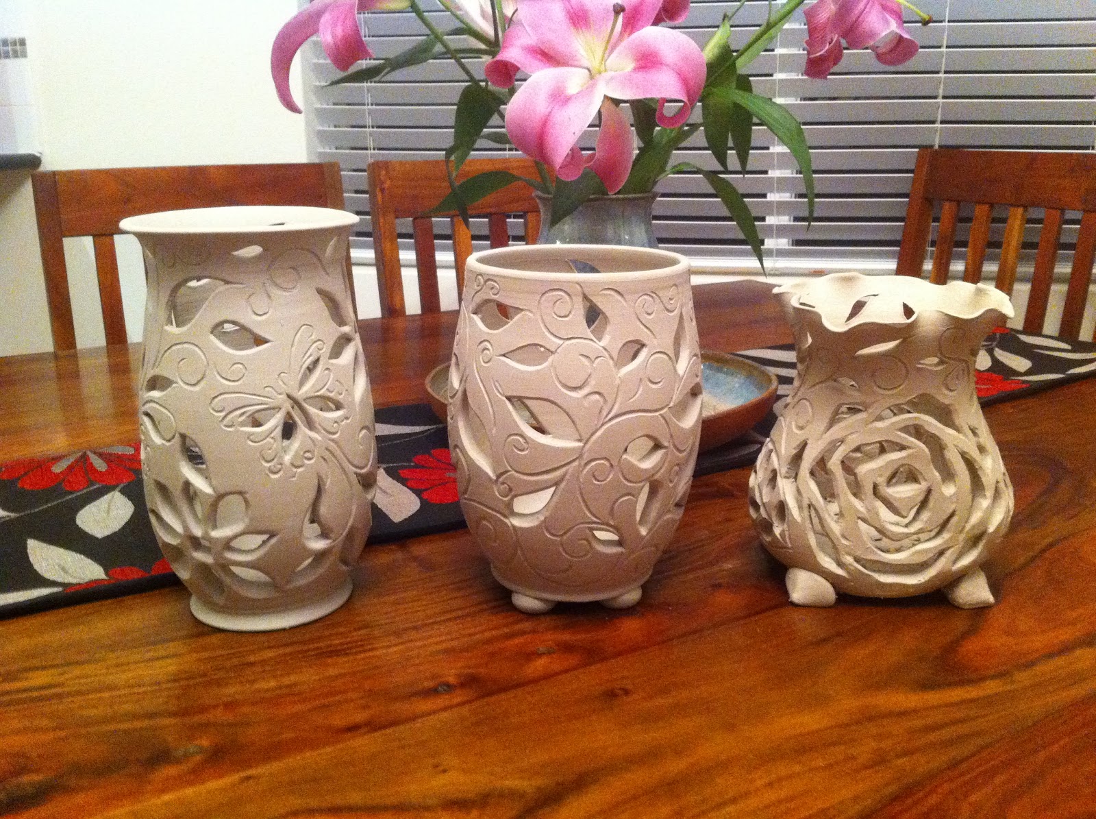 Annie-Jeans Pottery...: Incising and carving....