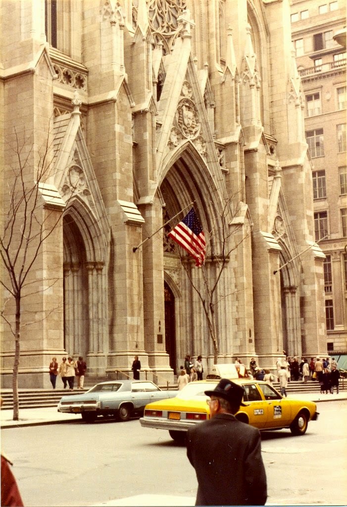 Amazing Photographs Capture Street Scenes of New York City in 1982-1983 ...