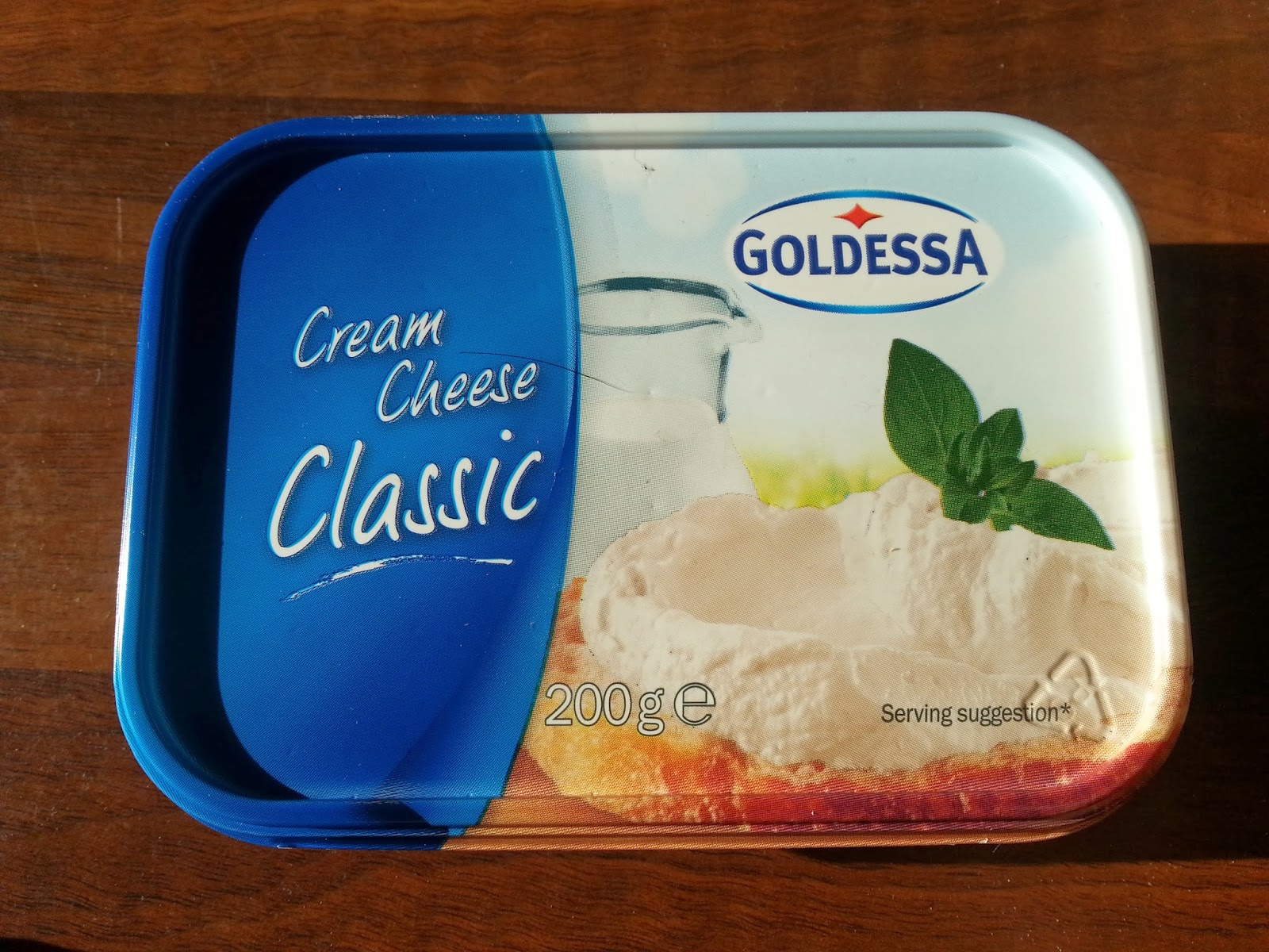 DUŻYMI LITERAMI: GOLDESSA Cream Cheese Classic