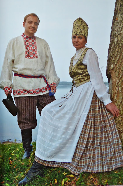 Local style: Traditional costume of Belarus by region