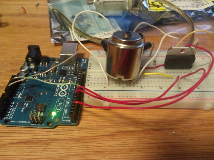 Digitalduino: Arduino + LM298