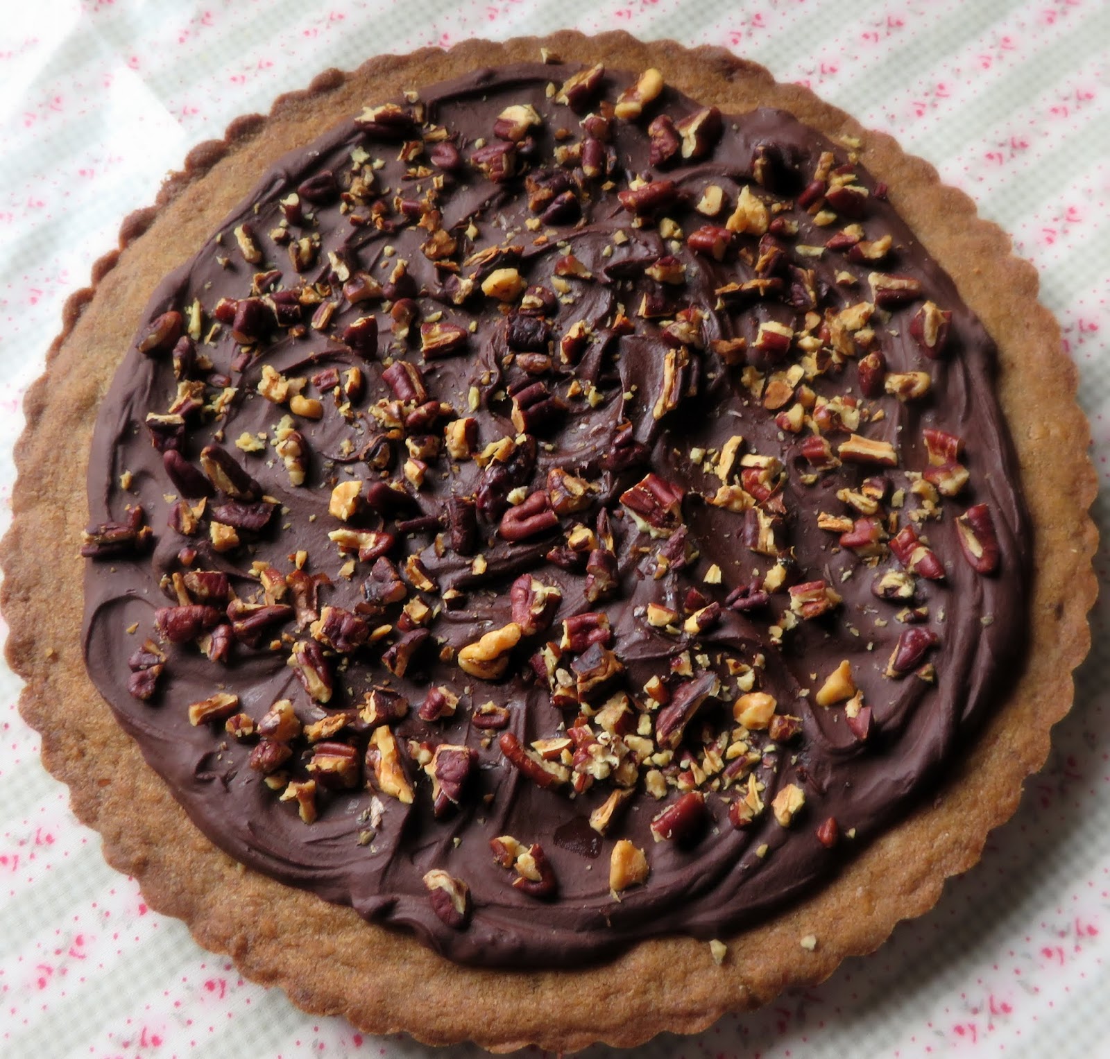 Crisp Toffee Pecan Short Breads | The English Kitchen