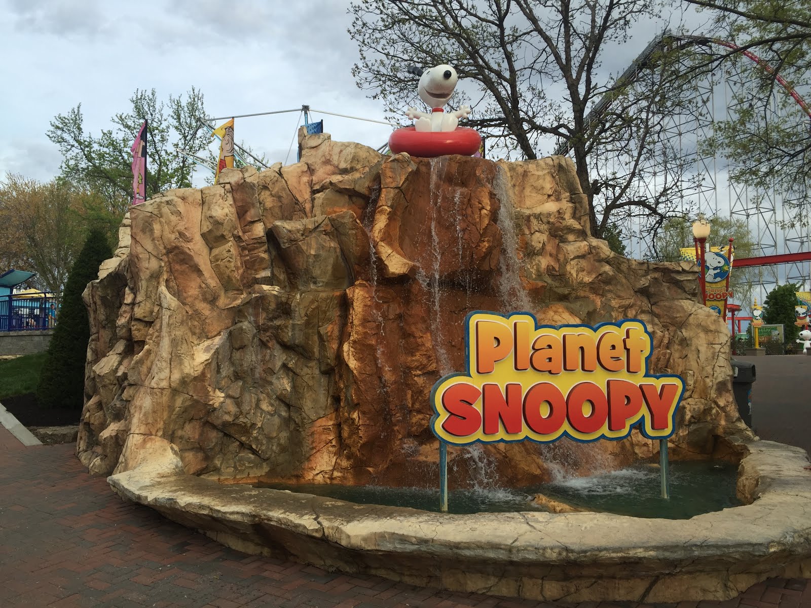 MidwestInfoGuide: Planet Snoopy Preview Night (WOF)