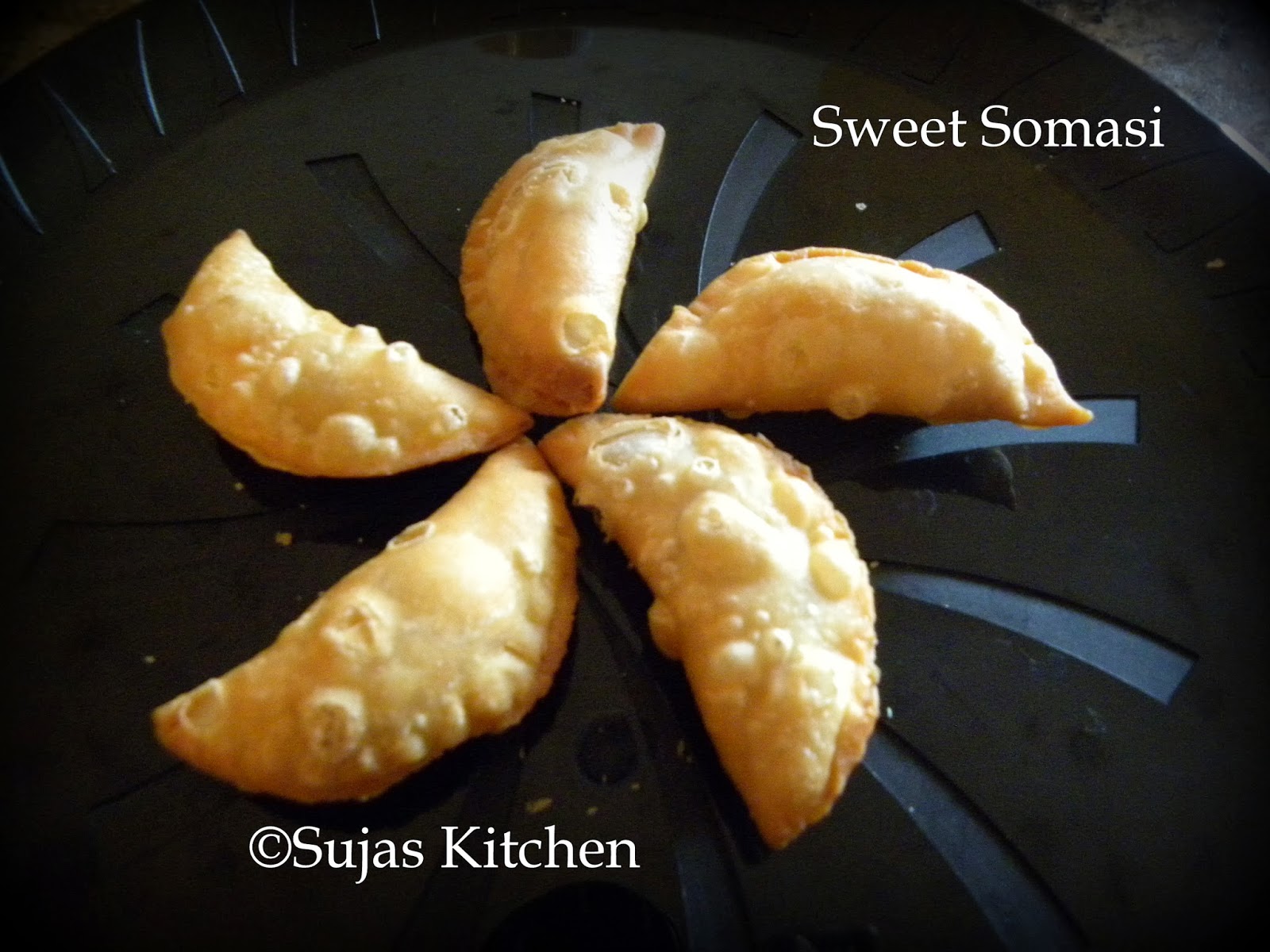 Sujas Kitchen: Sweet Somasi (Karjikai)