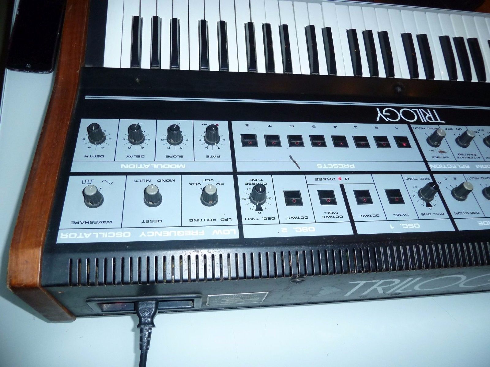 MATRIXSYNTH: Crumar TRILOGY Analog Synthesizer