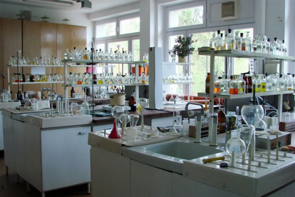 Laboratorium Terpenting