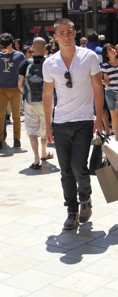 Colton Haynes New Buzz Cut | Oh yes I am