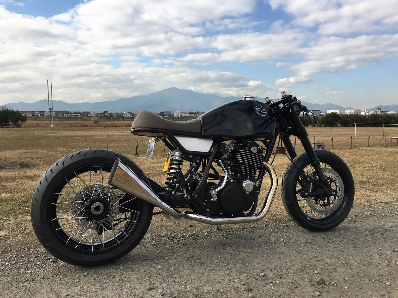 "the Absolute" Sr 400 / Candy Motorcycle Laboratory