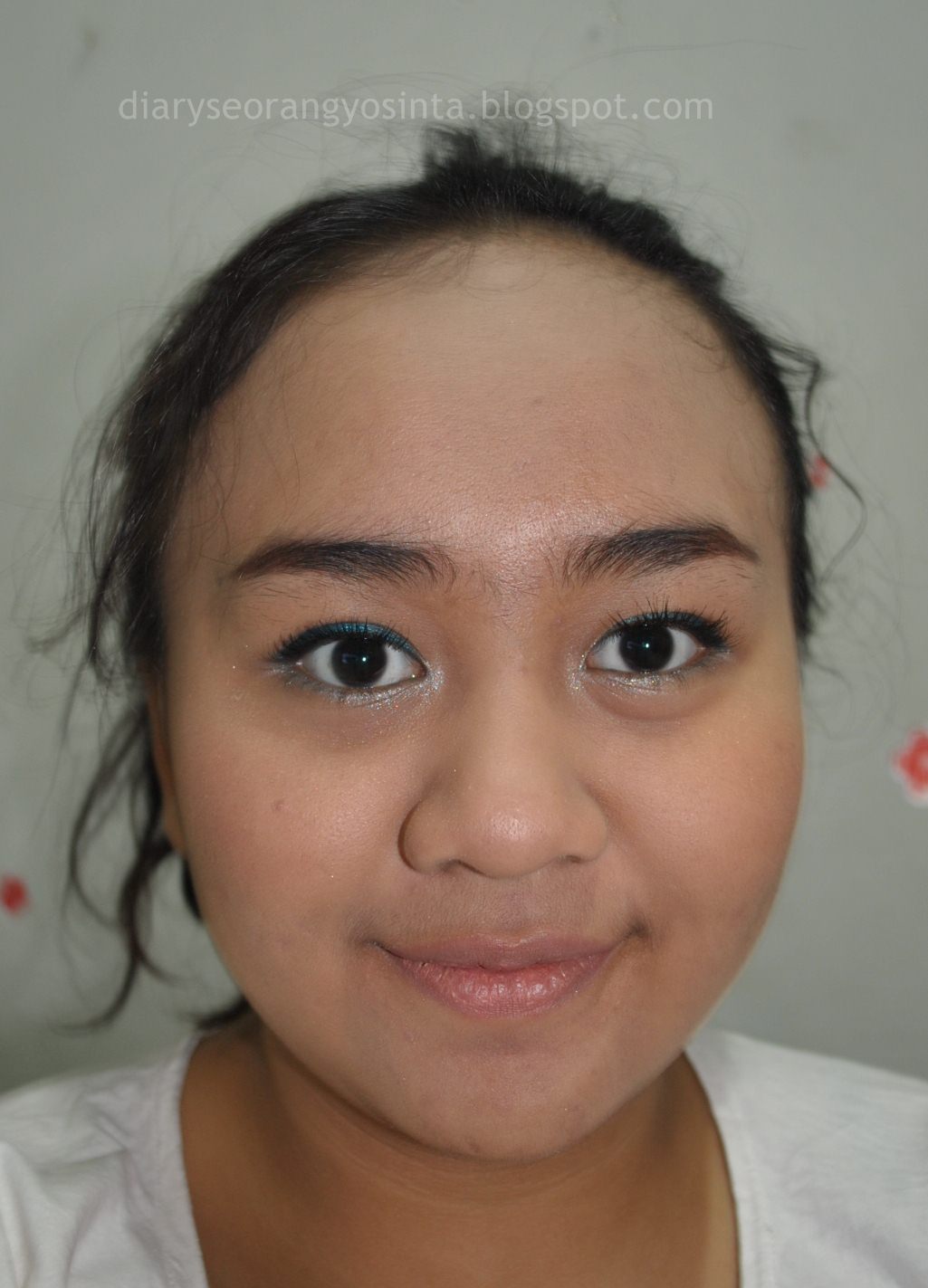 @ladypon_MUA: Review Fanbo Fantastic Two Way Cake (Gaharu)