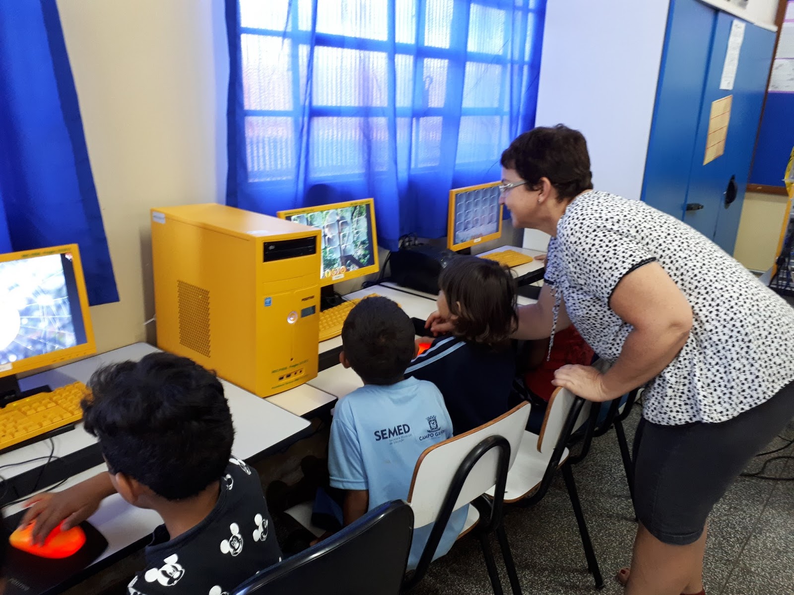 Laboratório de Informática MTR "Escola Municipal Professora Maria ...