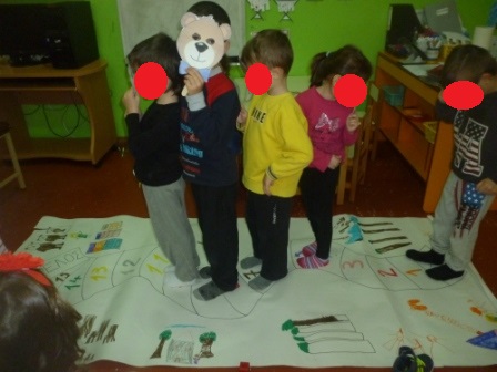 3-2-1-0 Νηπιαγωγεί...ωση!!!: H ΧΡΥΣΟΜΑΛΛΟΥΣΑ ΚΑΙ ΟΙ ΤΡΕΙΣ ΑΡΚΟΥΔΕΣ