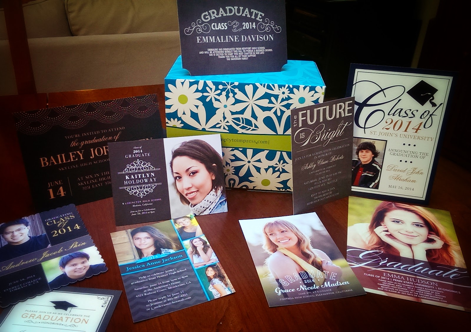 Bonggamom Finds: Simply to Impress Graduation Cards