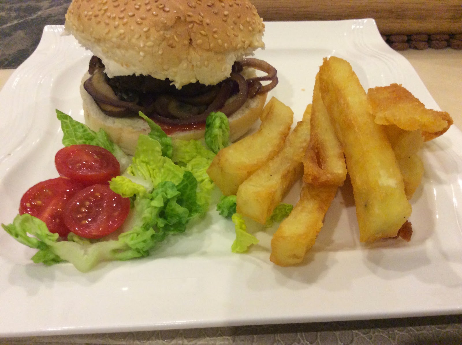 Intrufood: Ultimate Beef Burger