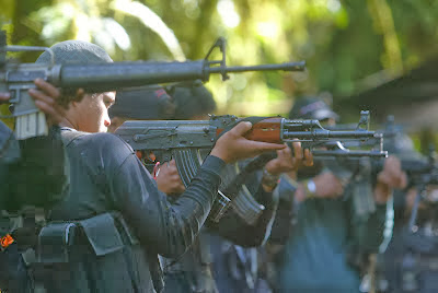 maoistroad: Philippines - NPA attacks Bukidnon Police Headquarters;