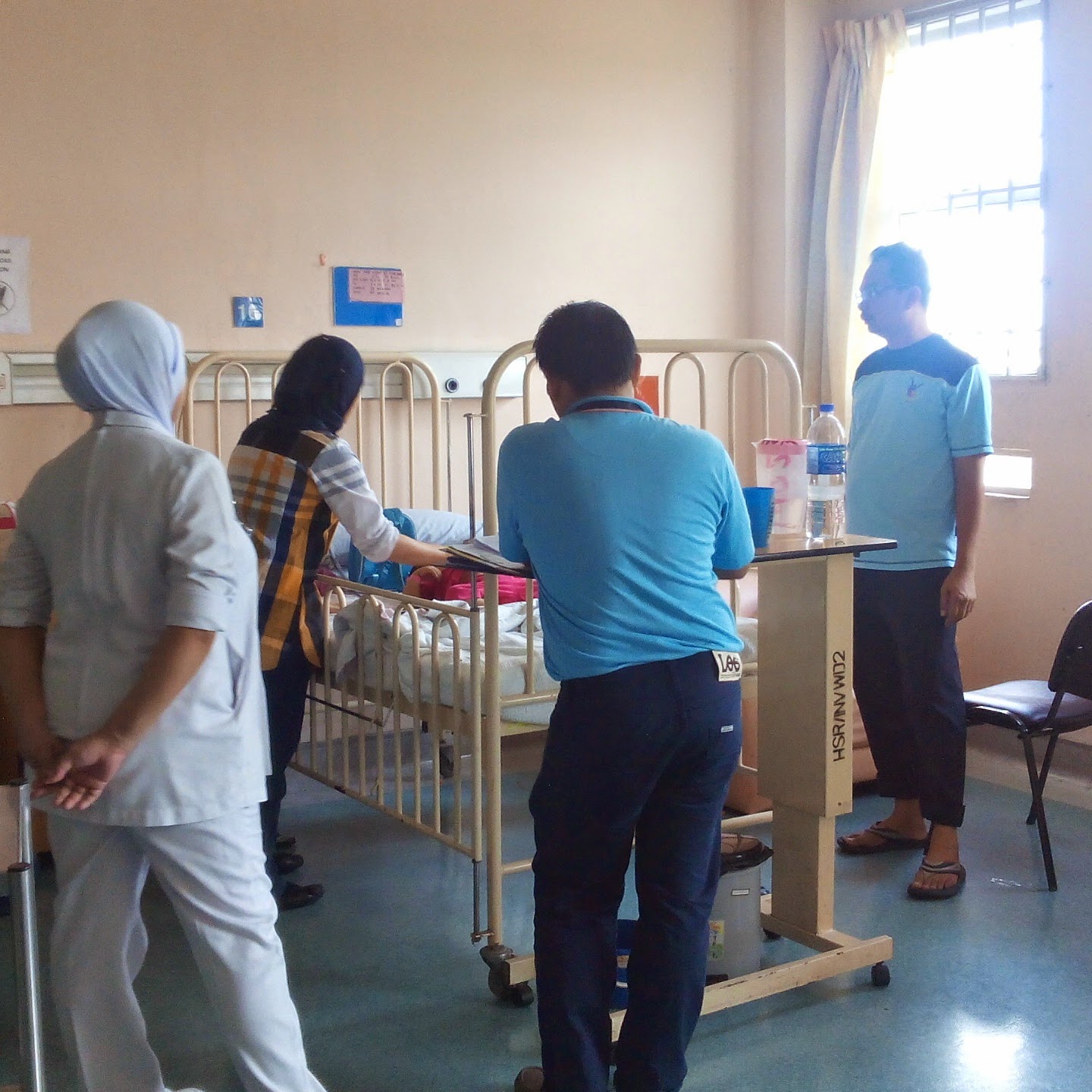 KasihkuAmani: Sakit Perut @ Kembung Perut Kanak-Kanak