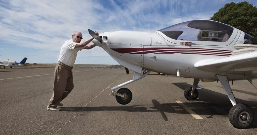 Kathryn's Report: Peter Weber Jr: Flawless flight for 95-year-old pilot ...