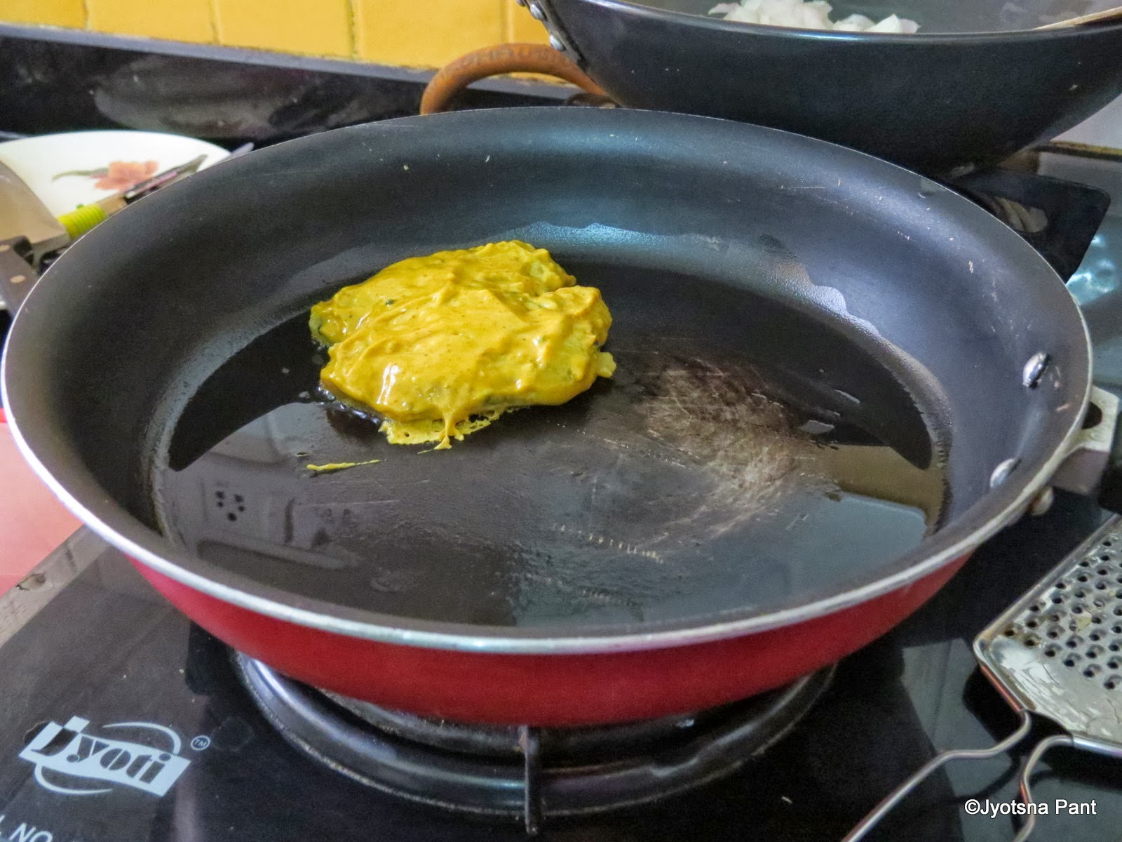 With Love from Mom's Kitchen: Pan-Fried Aloo Vada For Vada Pav (Indian ...