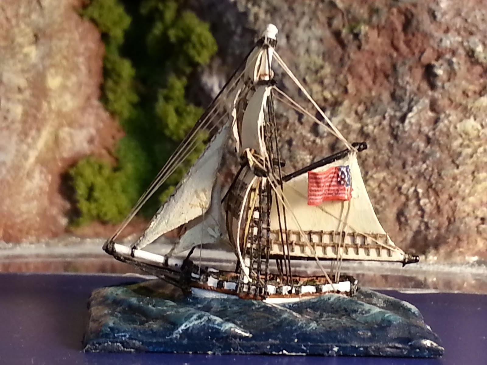 A Miniatures Hobby Room: Navwar 1/1200 14 Gun Cutter