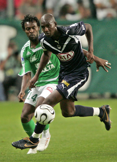 Alou Diarra : Girondins Bordeaux - Soccer Series Wallpapers