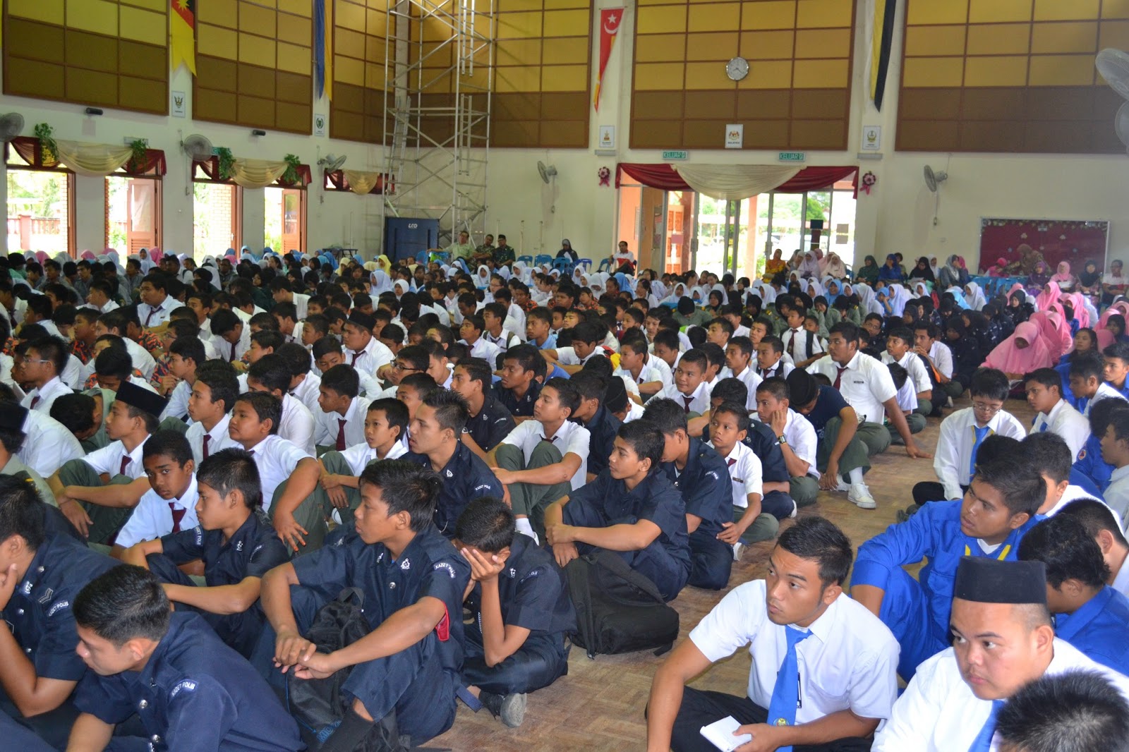 BLOG CgDEEN , KUALA ROMPIN. : PROGRAM RAKAN ALAM SEKITAR SMK ROMPIN.