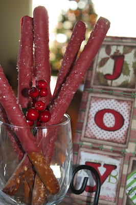 The Bees’ RV: *Holiday Pretzel Rods