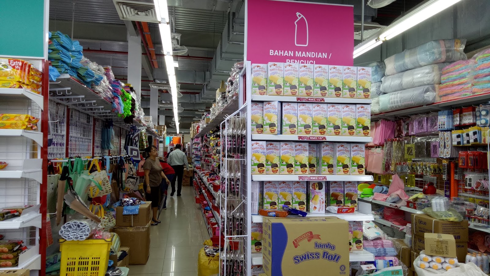 -- nabilah liyana --: Kedai Eco-Shop RM2