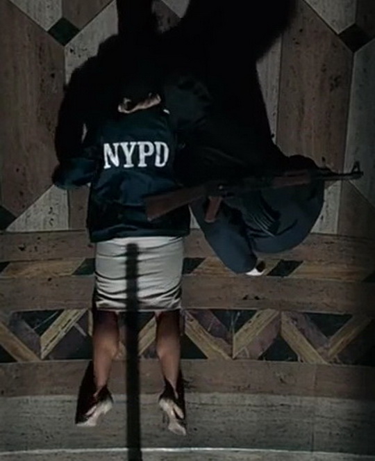 Jodie Foster Inside Man Legs