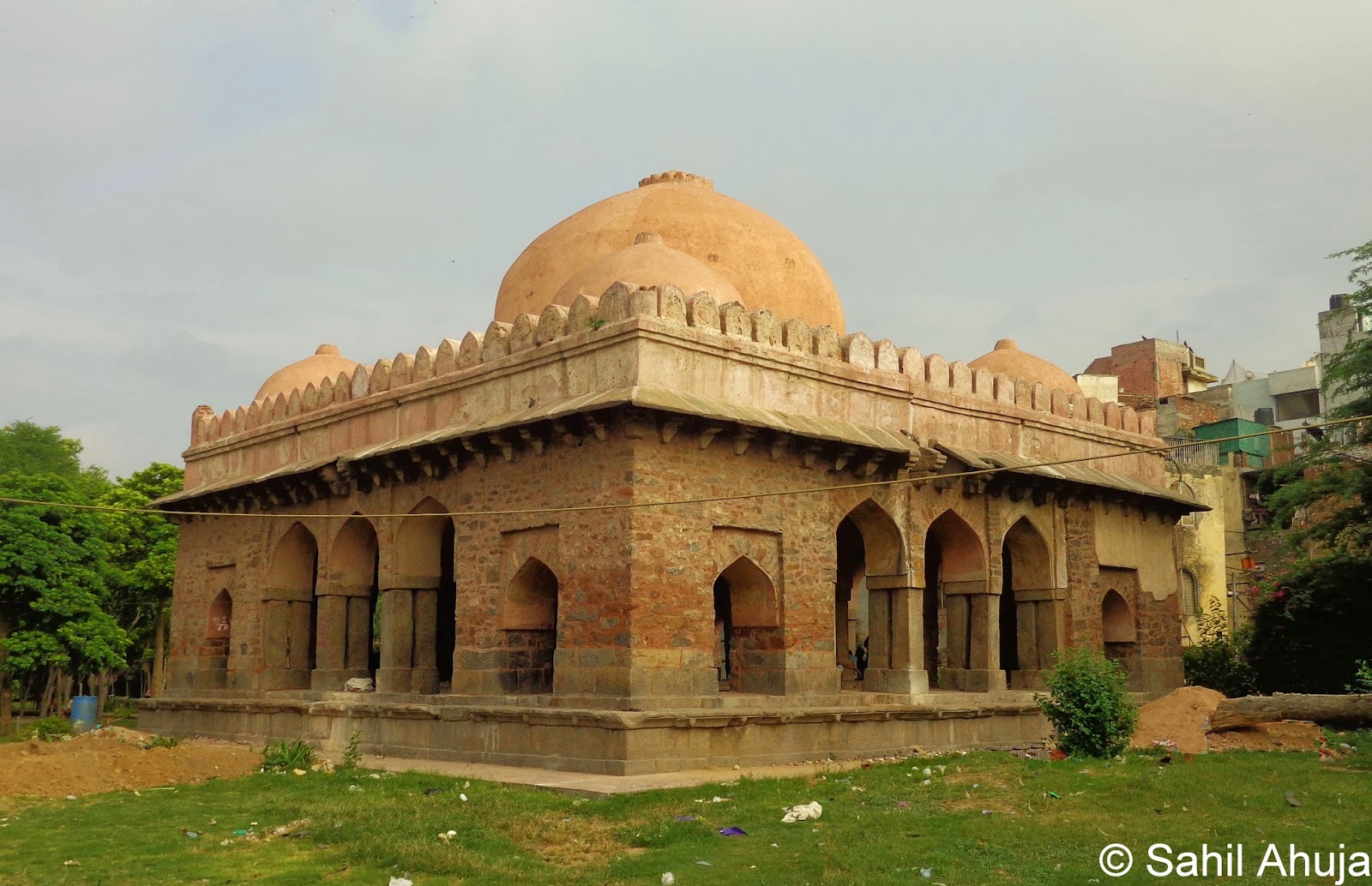 Pixelated Memories: Lodi Road - Jawahar Lal Nehru Stadium Trail, Delhi