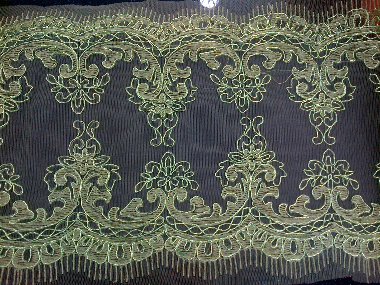 Border Lace Trim Lace ( LACEohLACE): BORDER LACE TRIM LACE ( BATCH 02 )