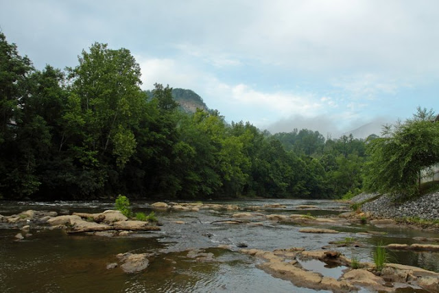 JmacAdventures.com: Taking the long route to Cherokee