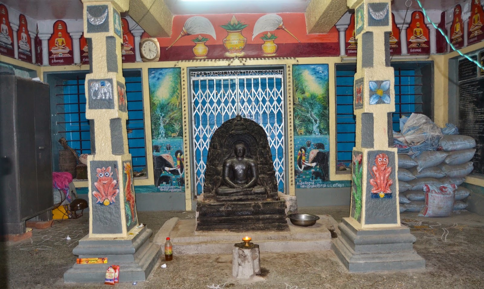 Tamilnadu Tourism: Adhinathar Jain Temple, Thatchur, Thiruvannamalai