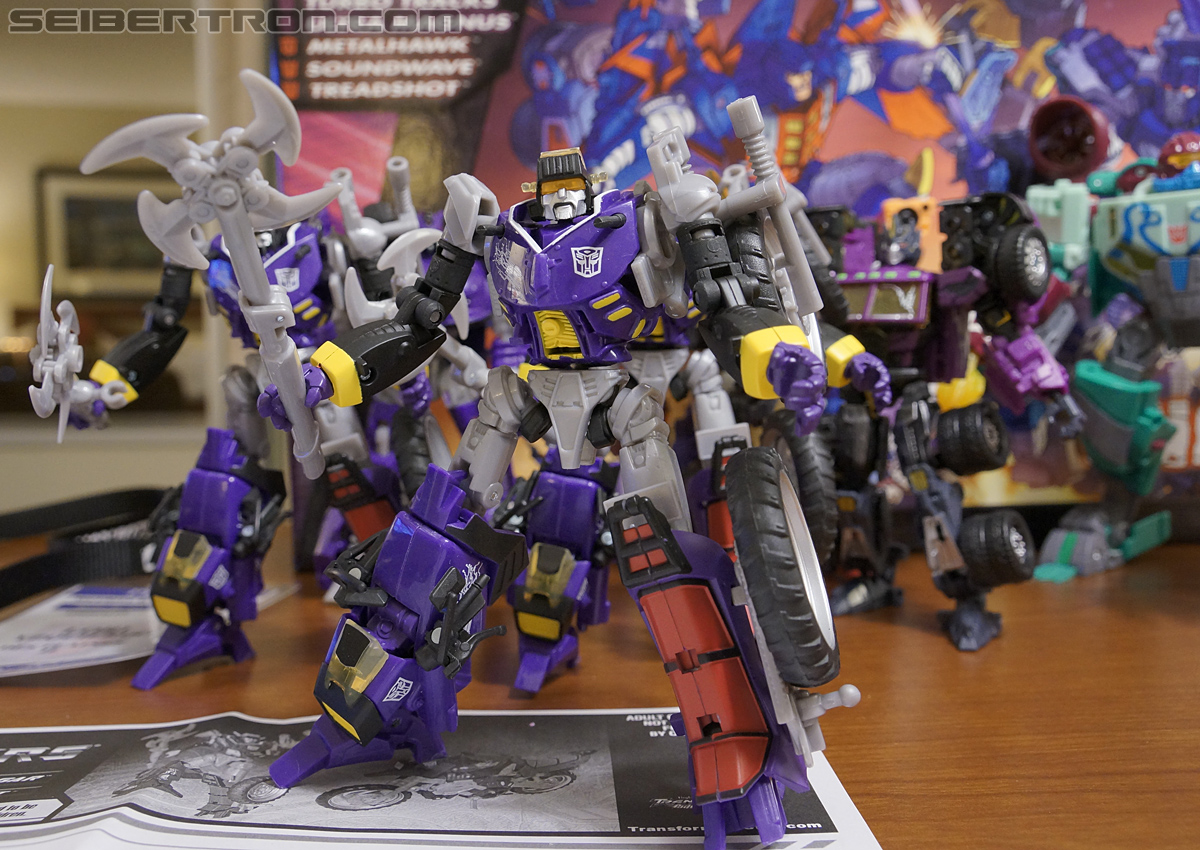 Blog de Transformers de mdverde: [Botcon 2012] Shattered Glass Junkions