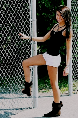 The Madness Scene!: Taylor Parks (3)