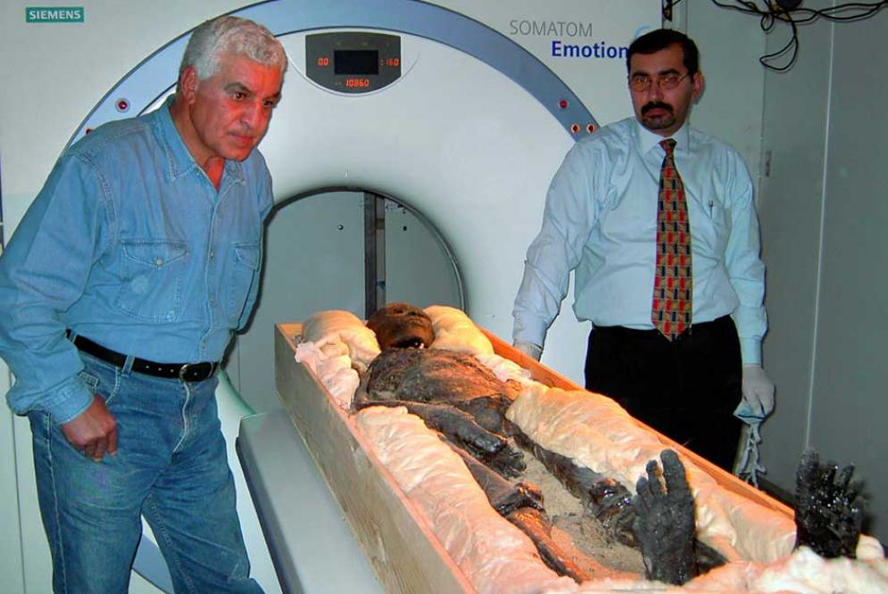 mas-historia: TUTANKAMON