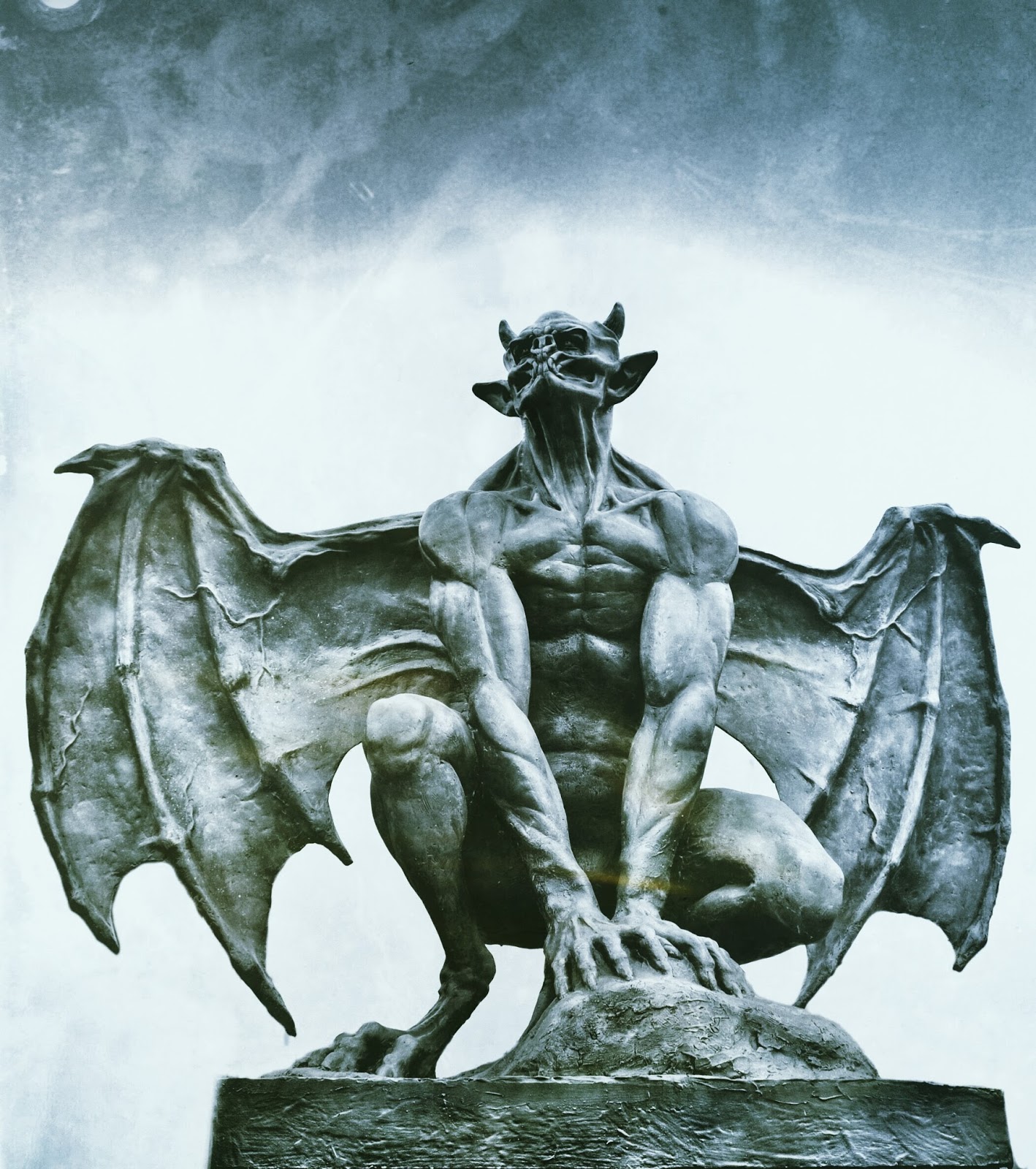 Gárgolas Mitos, Leyendas y Significados Entiéndelas