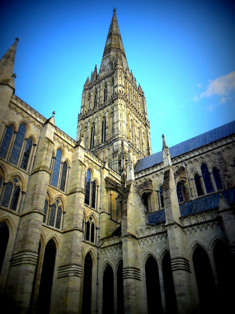 The Cathedral of Light - Visiting the model of Ken Follett's ...