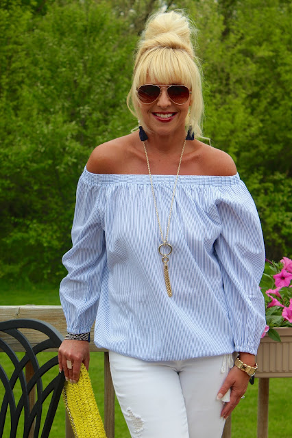 Living on Cloud Nine: SHOULDERS, CITRON & MY REFINED STYLE