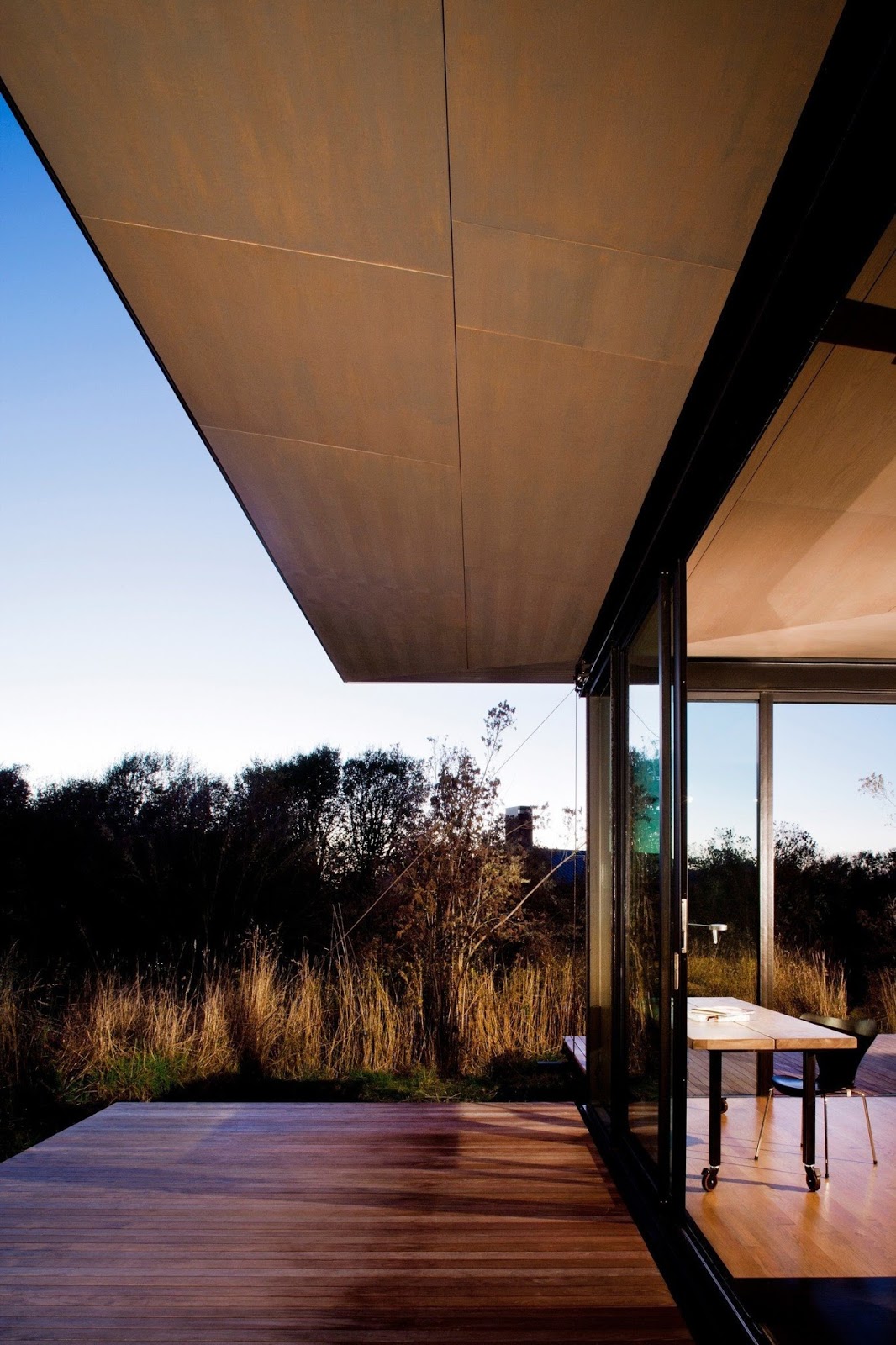 The False Bay Writer's Cabin [ TINY HOUSE TOWN ]