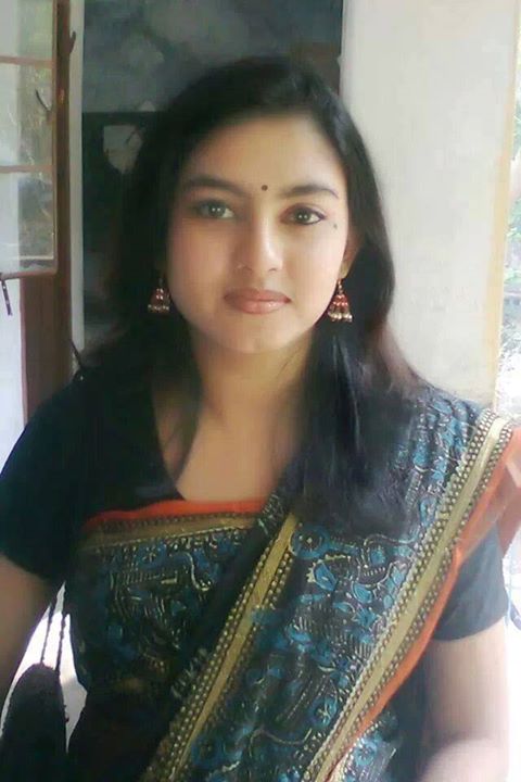 Pakistani & Indian Hot Desi Bachian Pics HD Free Download