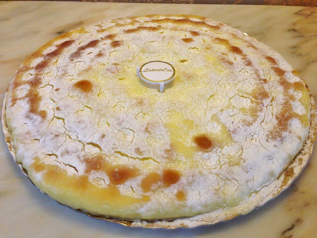 Provincianas in the "Capi": Torta imperial de Nata, de Vigo, en Madrid.