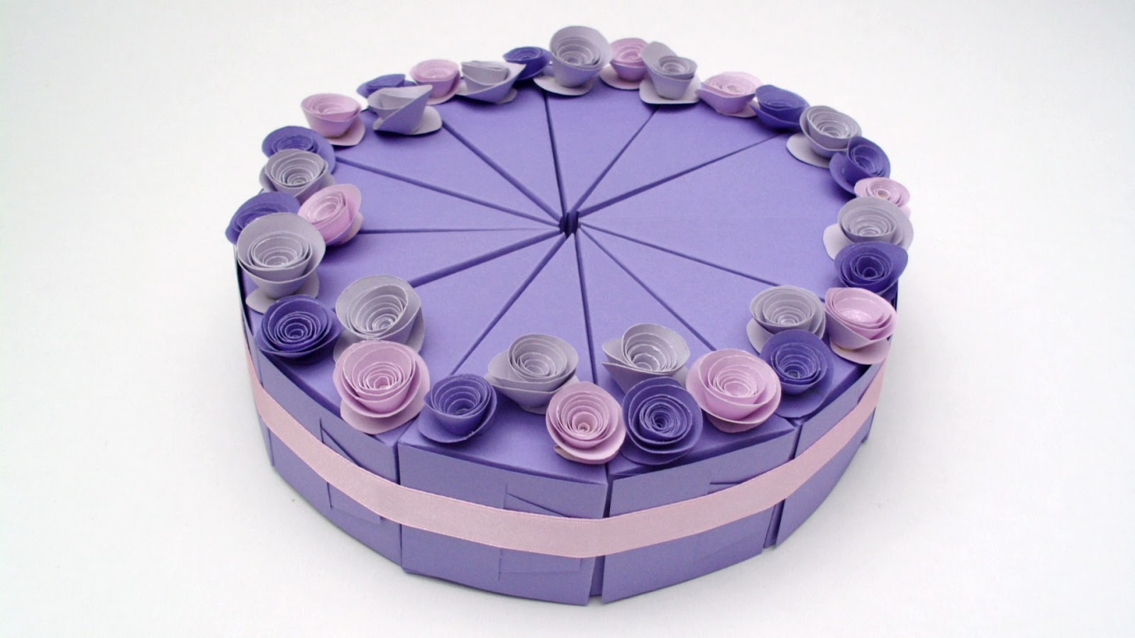 Handmade Paper-Heaven: Purple cake boxes / Cutii tort mov