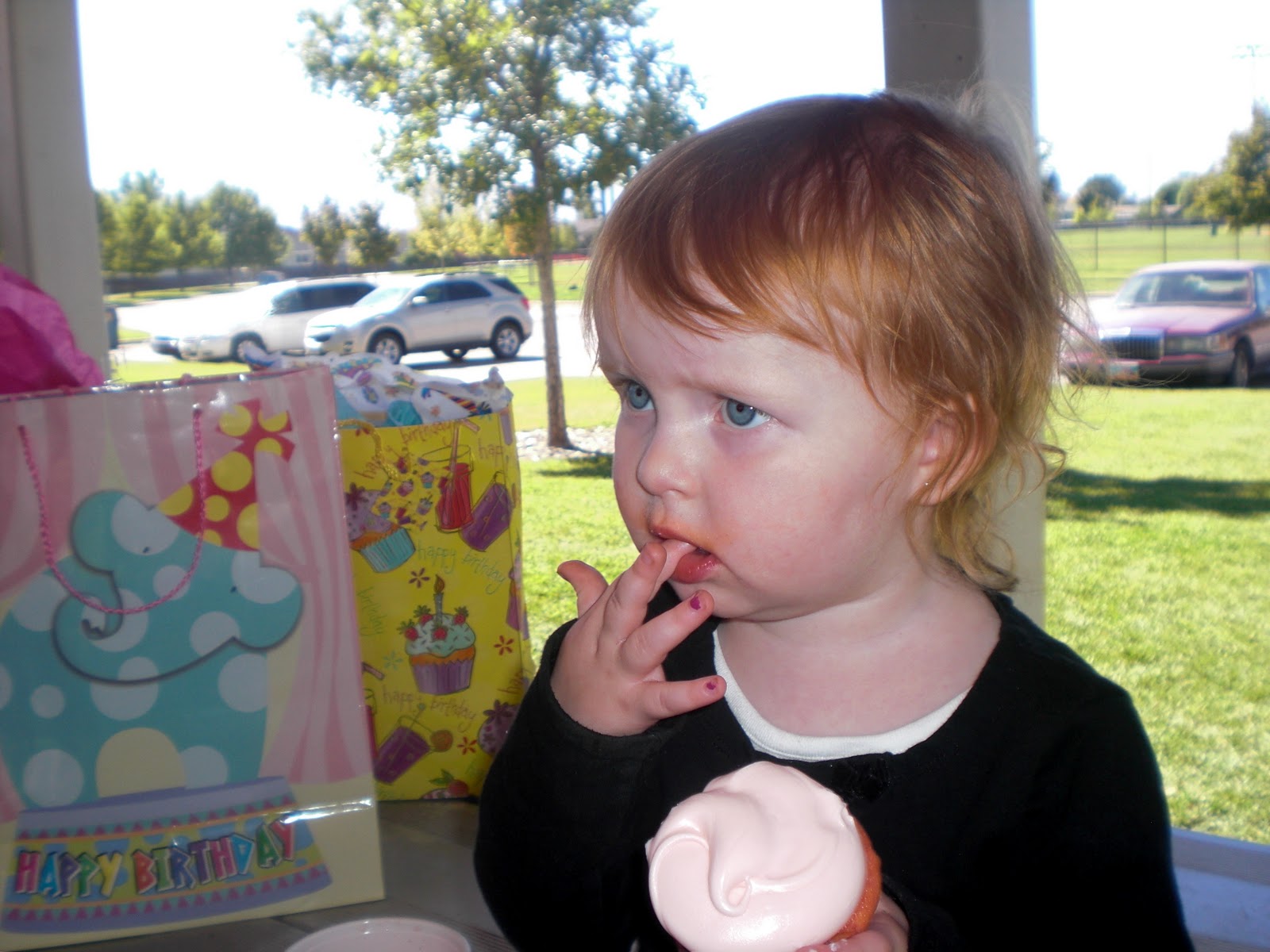 cami's cupcakes: .catching up with cami's cupcakes.