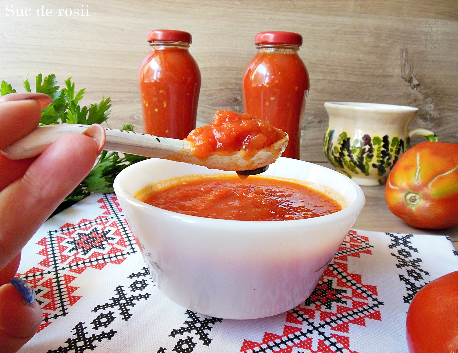 Rocsy in bucatarie: Suc de rosii