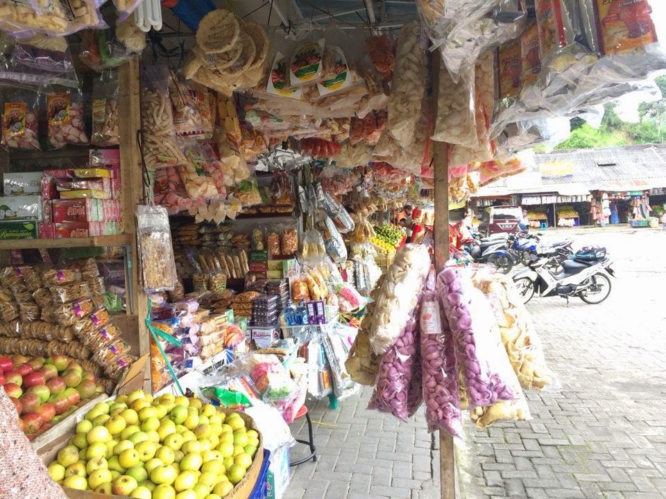 Oleh-Oleh Khas Batu Malang: Pasar Dewi Sri Batu Malang