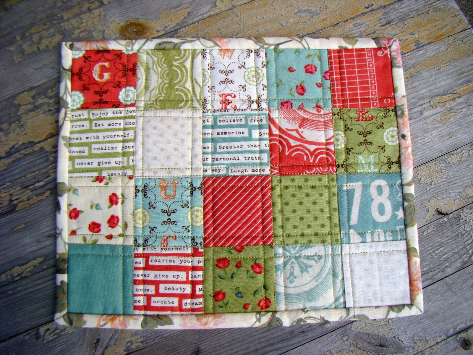 Happy Turtle: Quick & Easy Mug Rug