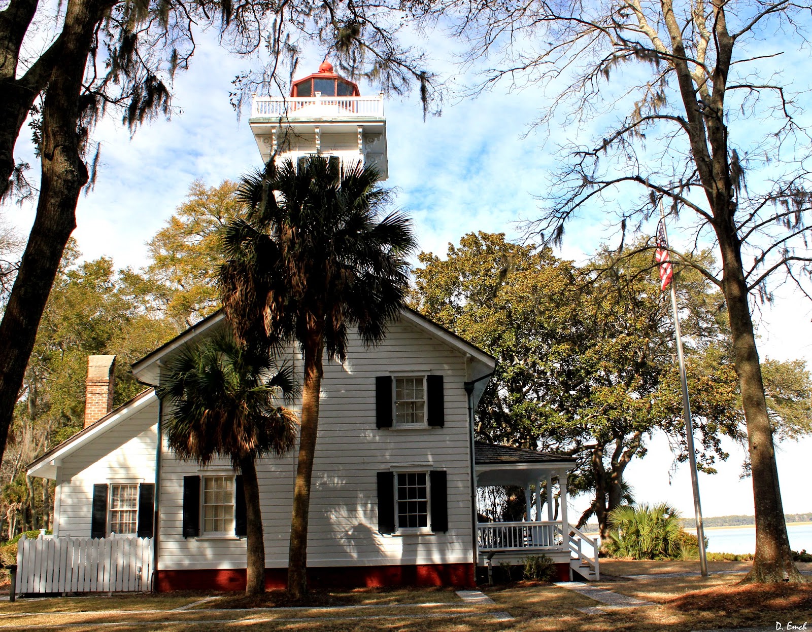 Capture America Journal: Lighthouses of the Low Country 7/2/14