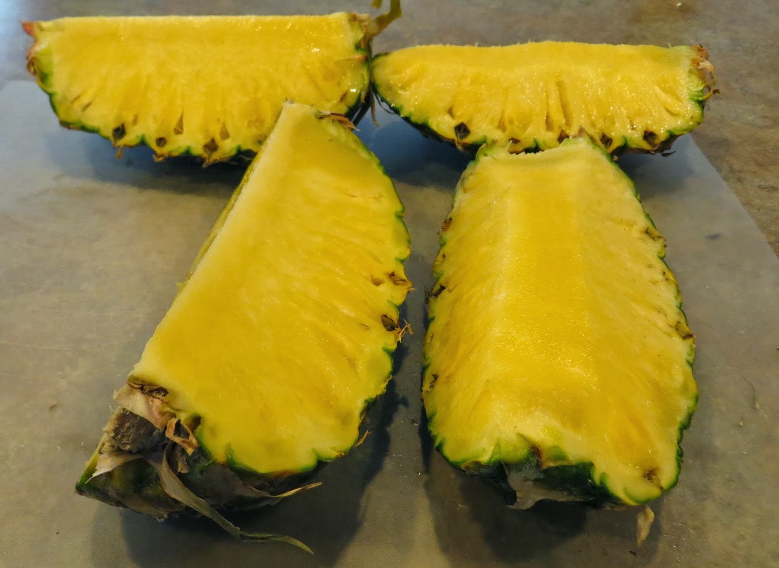 It's Fun 4 Me!: Hawaiian Pineapple