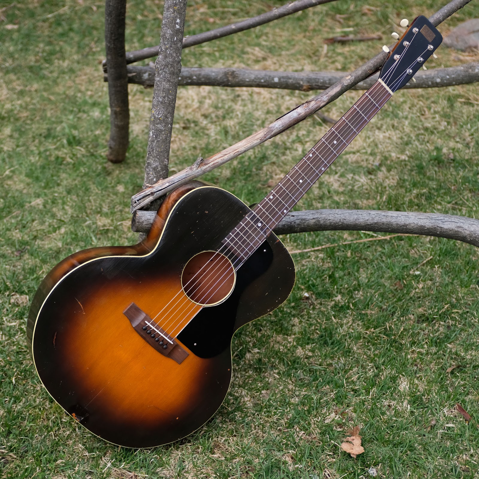 1930s Gretsch Mini-Jumbo Flattop Guitar