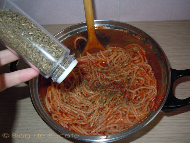 Blog de Bucate: Spaghete simple si rapide - de post