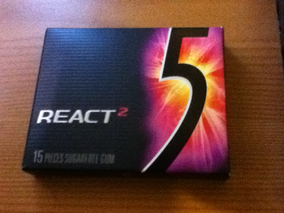 Eddie's Reviews: 5 Gum - React² Fruit
